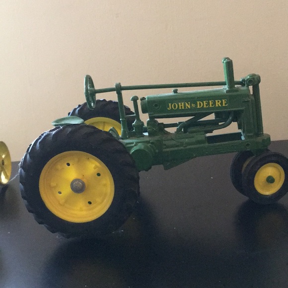 ERTL | Accents | Vintage John Deere Die Cast Metal Tractors | Poshmark